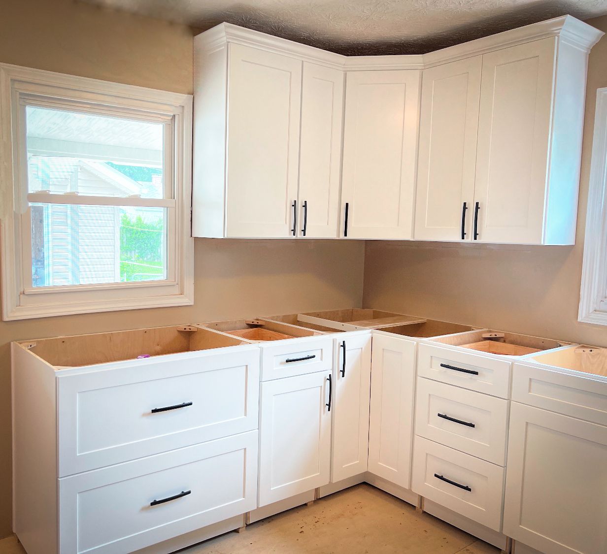 Cincinnati Cabinets - Kitchen Cabinets - 12/02/2024